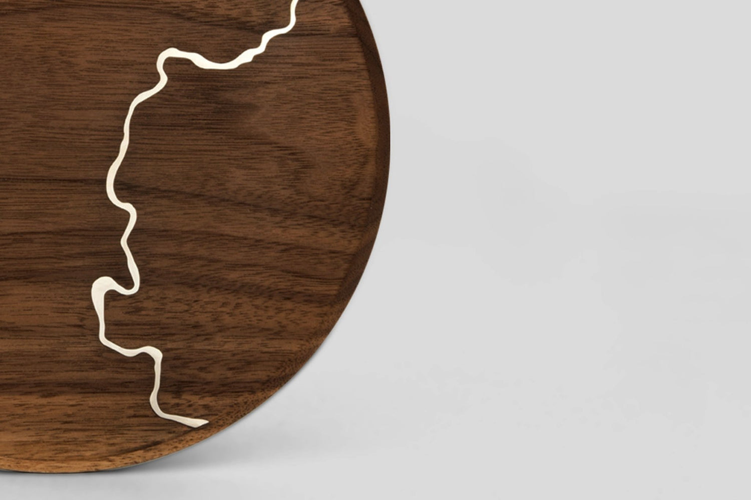 Luxury Silver Atlas Plate by Bodo Sperlein | High-End Tableware